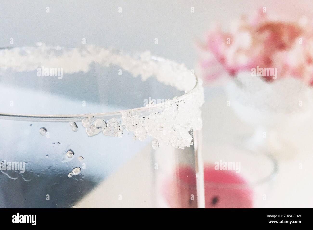 Glass corners hi-res stock photography and images - Alamy