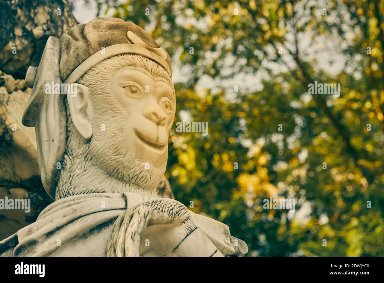 Sun wukong shrine hi-res stock photography and images - Alamy