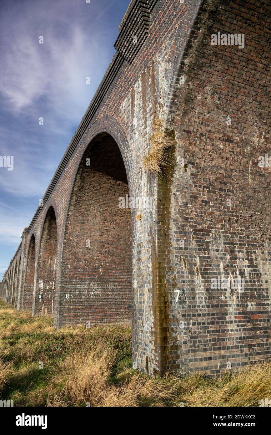 Fledborough Viaduct, River Trent, abandoned railway, viaduct, Graffiti ...