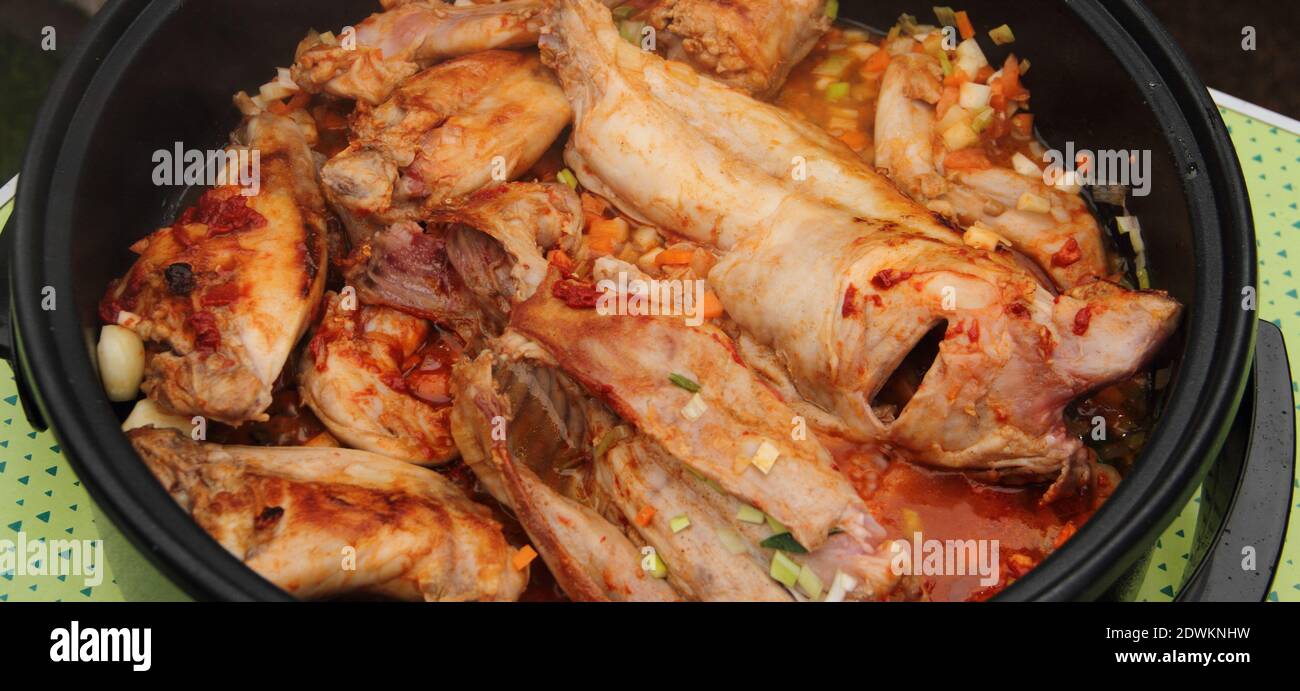 Roasted rabbit legs in hi-res stock photography and images - Alamy