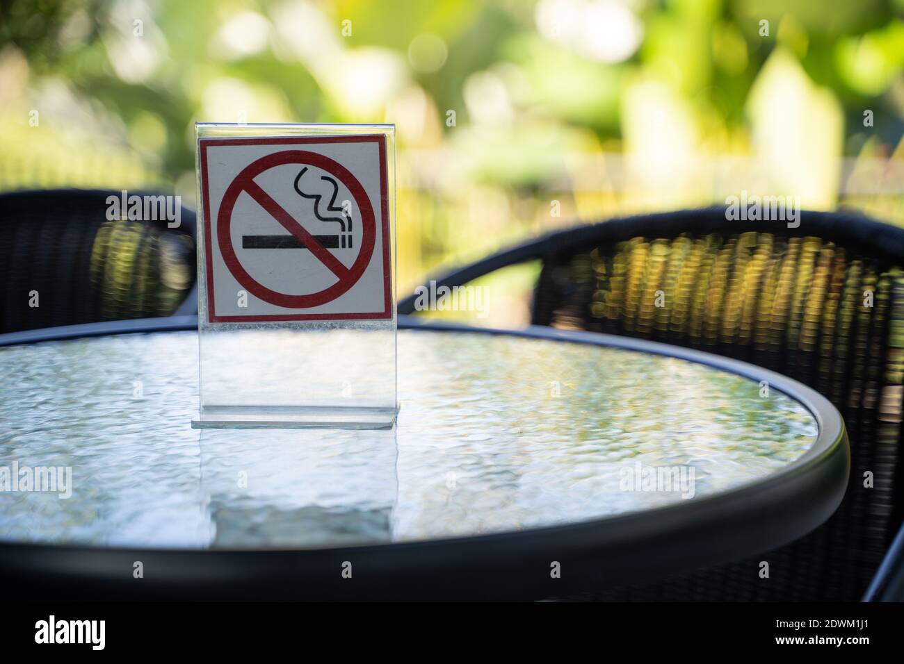 No Smoking Sign On Table High Resolution Stock Photography and Images ...