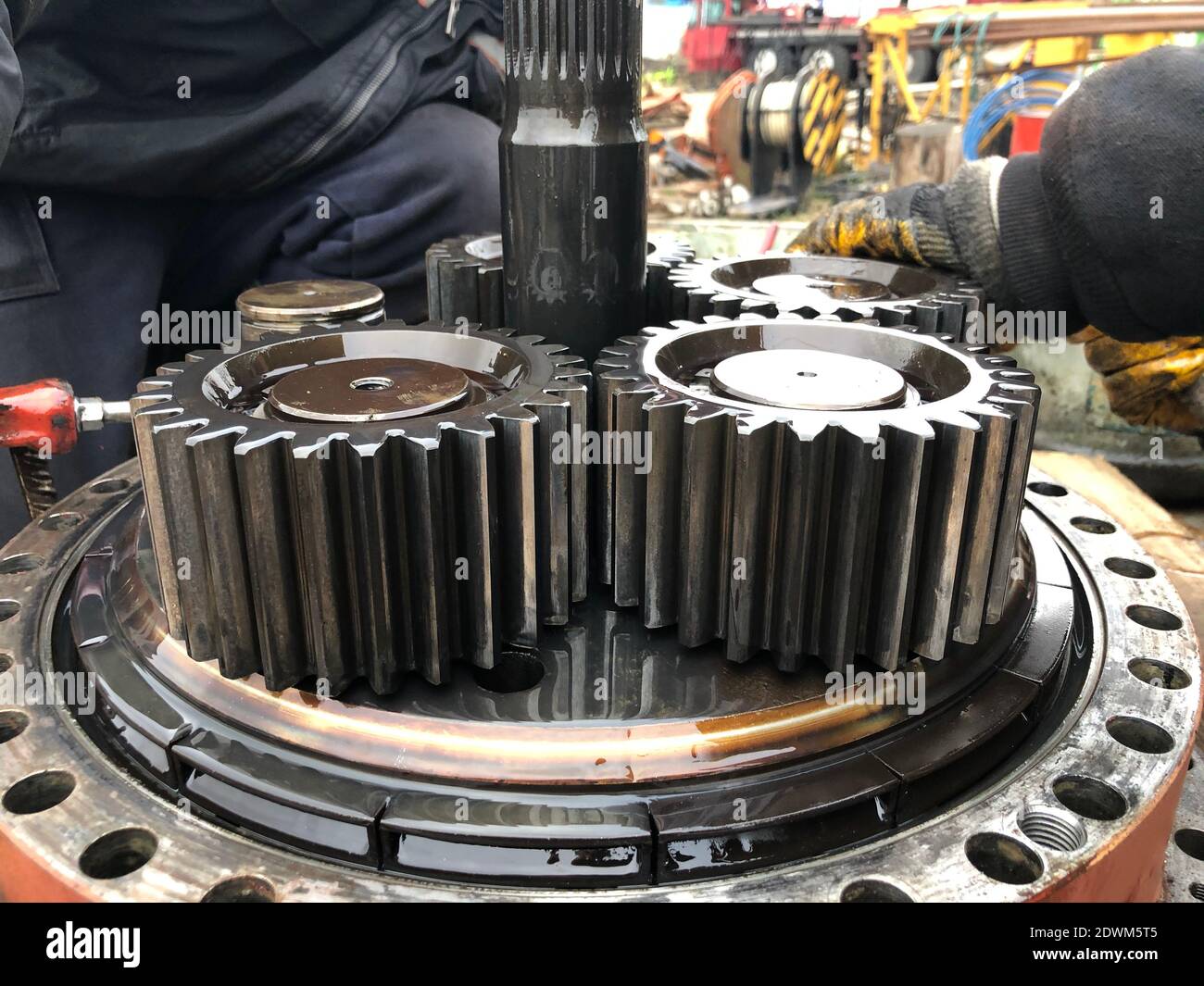 Close-up view of the hoist roller gear Stock Photo - Alamy