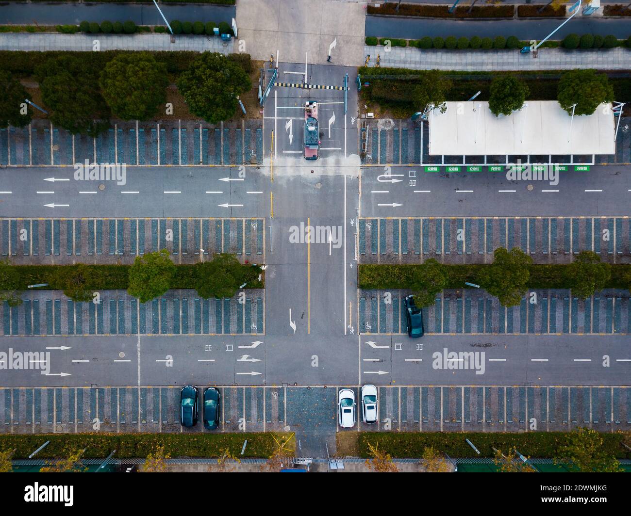 Aerial view of a parking lot in Shanghai, China Stock Photo - Alamy