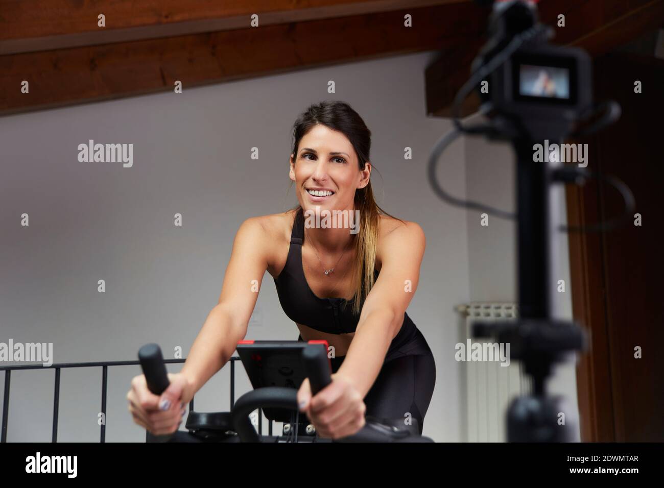 Fitness vlogging hi-res stock photography and images - Alamy