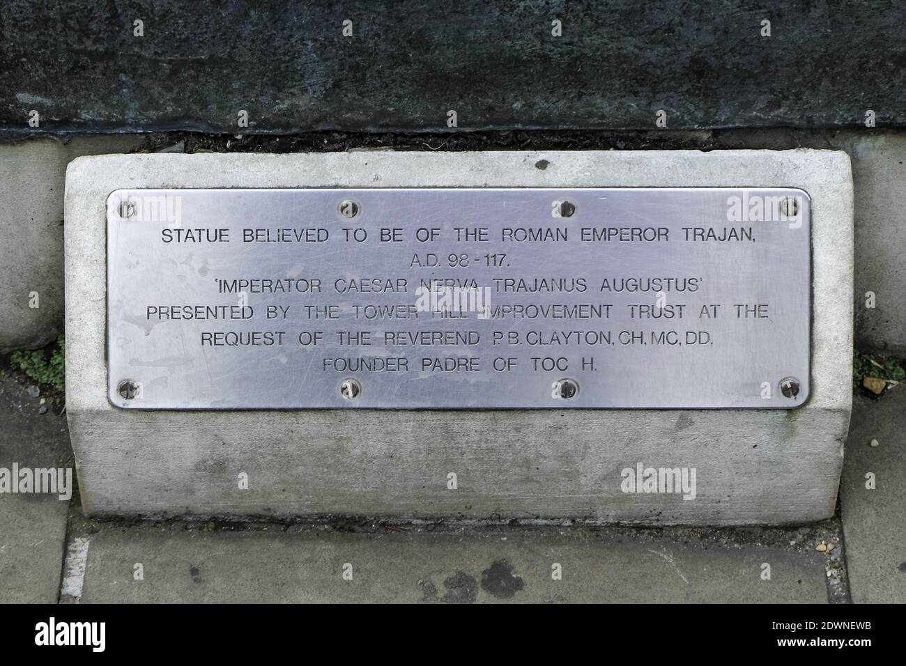 Statue roman emperor trajan tower hi-res stock photography and images ...