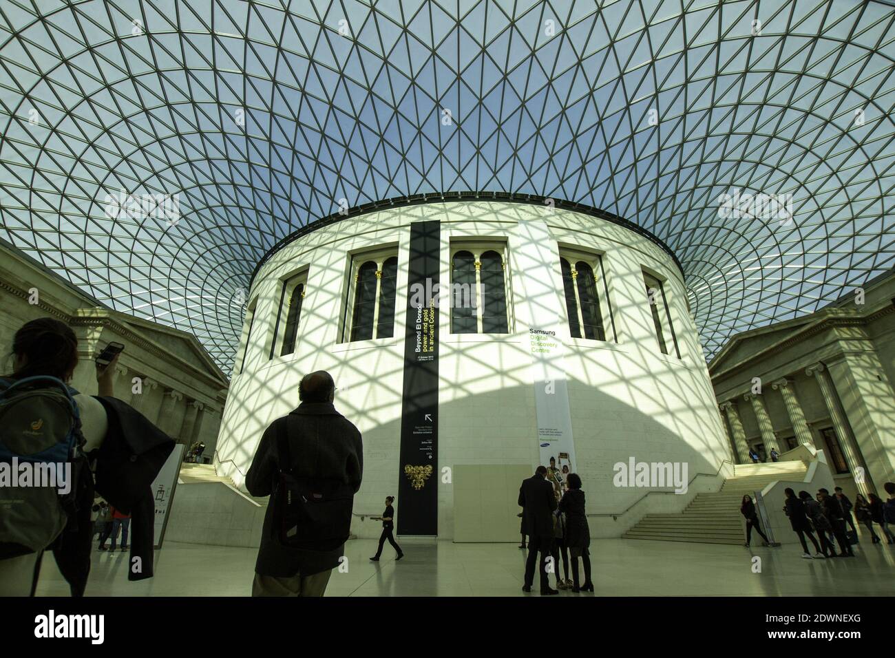 British library glass roof london hi-res stock photography and images ...