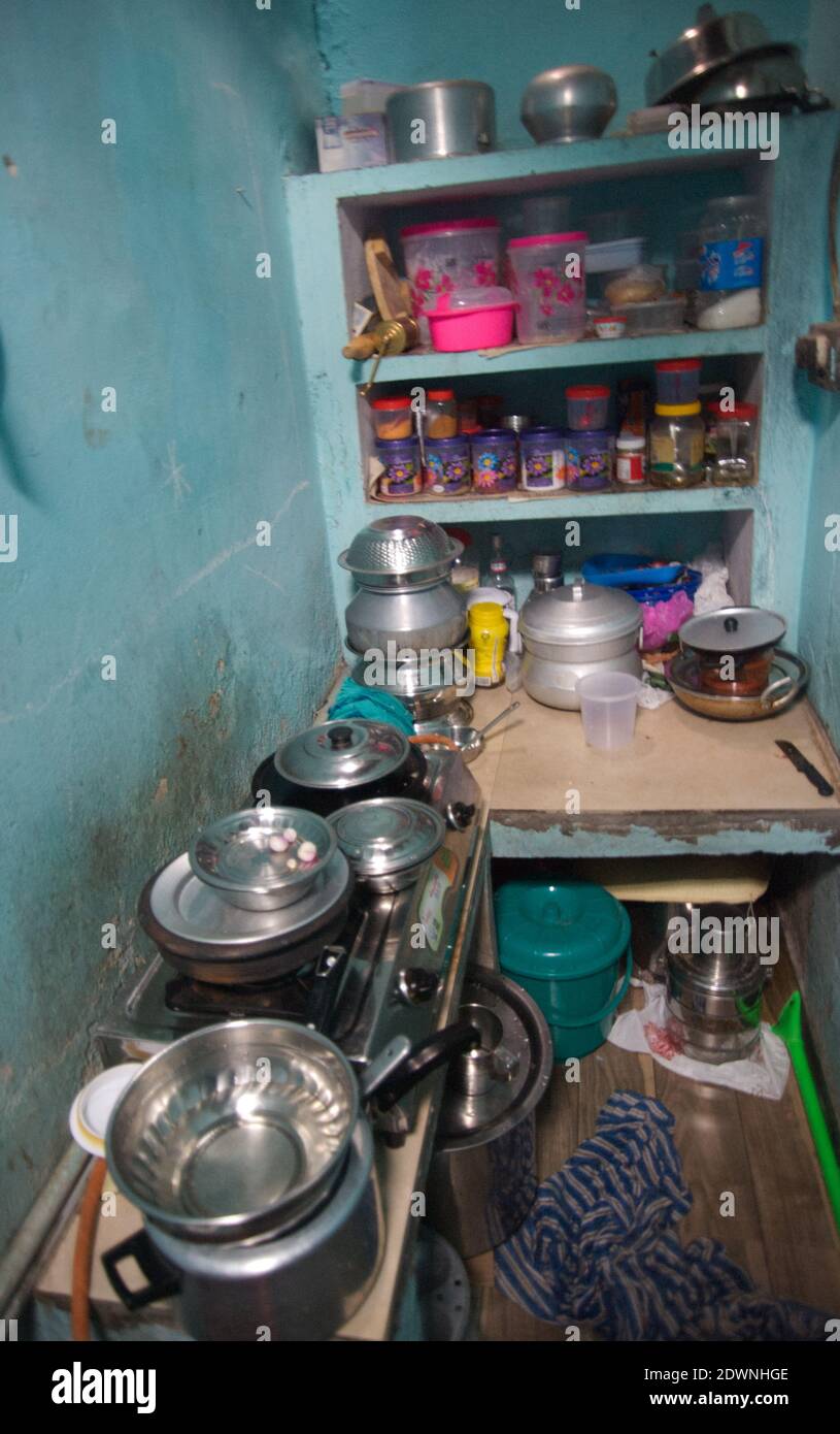 Feeding the poor in india hi-res stock photography and images - Alamy