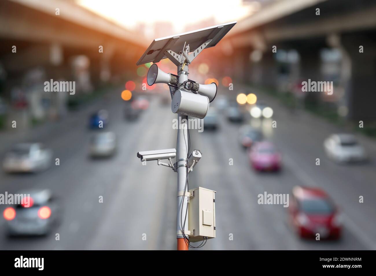 Traffic light cctv camera hi-res stock photography and images - Alamy