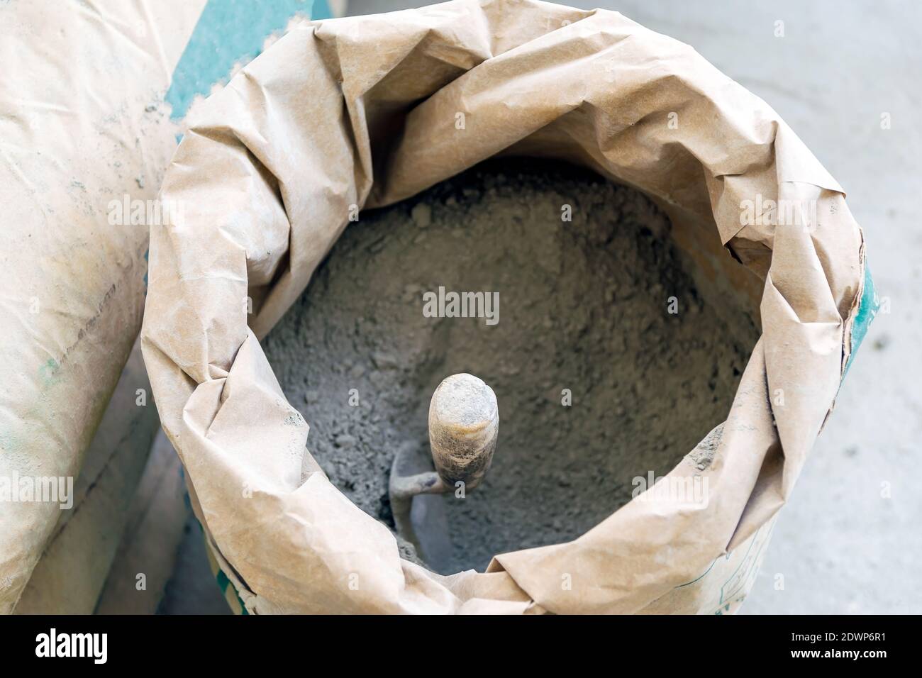 Cement powder white background hi-res stock photography and images - Alamy