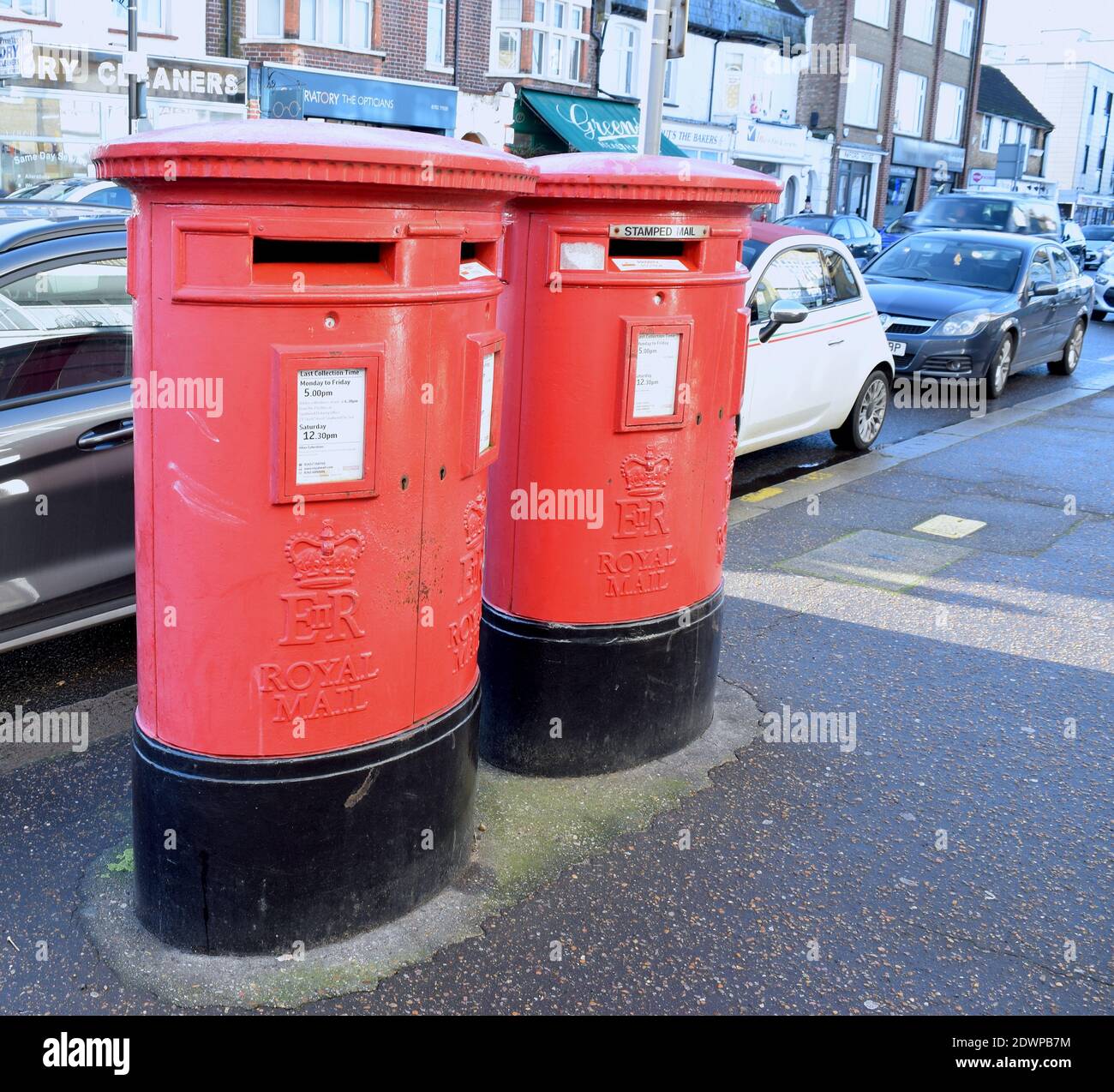 Southend united logo hi-res stock photography and images - Alamy