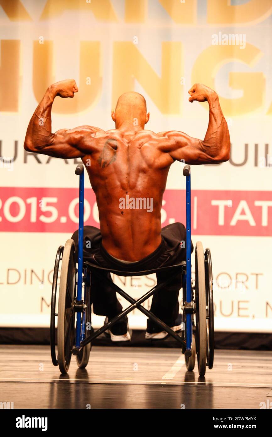 Bodybuilder Pose Bicep High Resolution Stock Photography and Images - Alamy