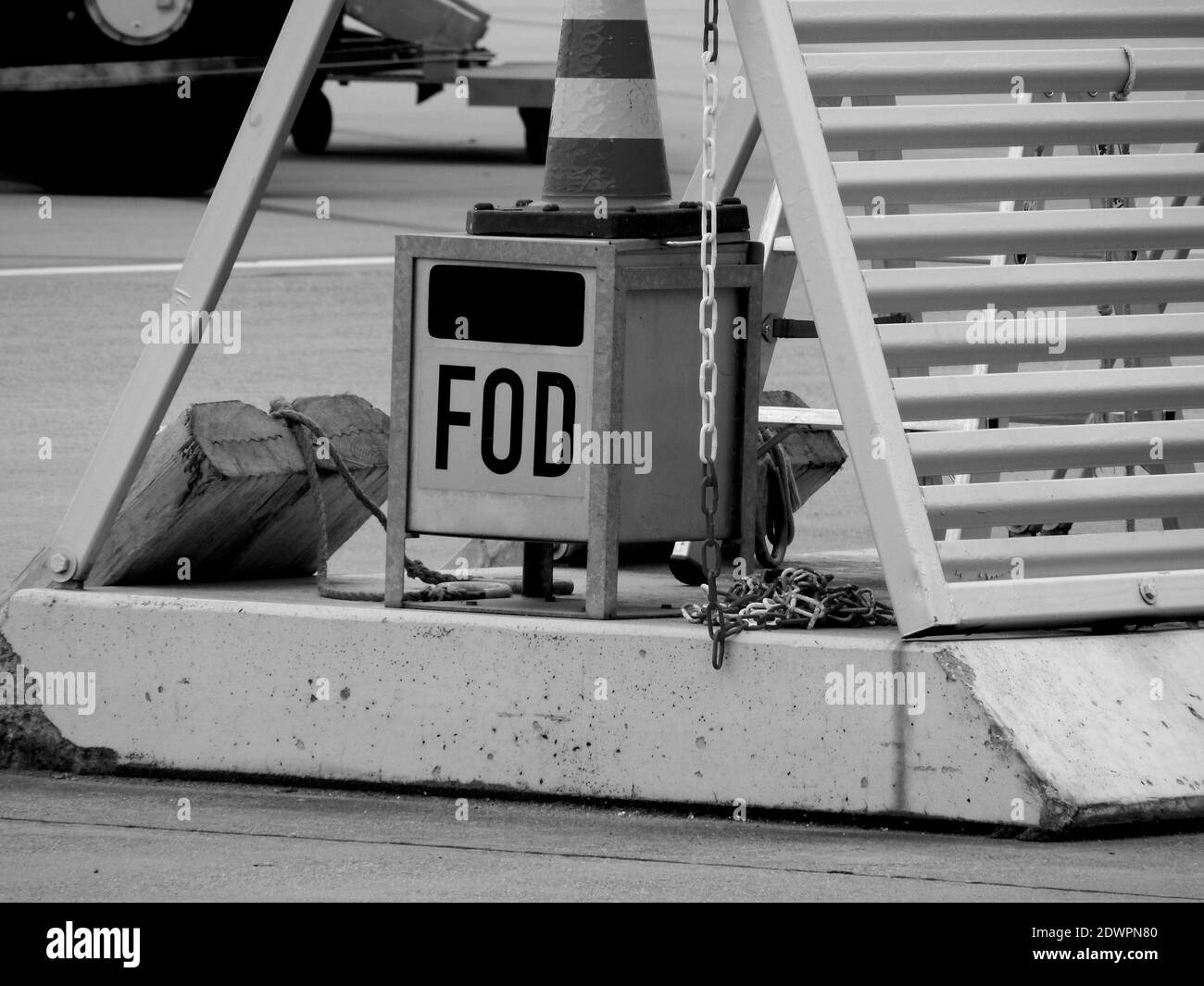 Foreign debris hi-res stock photography and images - Alamy