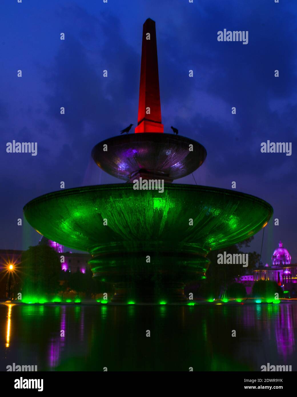 Delhi skyline night hi-res stock photography and images - Alamy