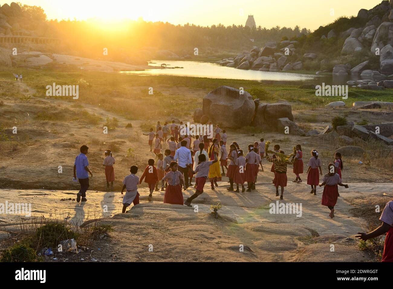 Indian children hi-res stock photography and images - Alamy