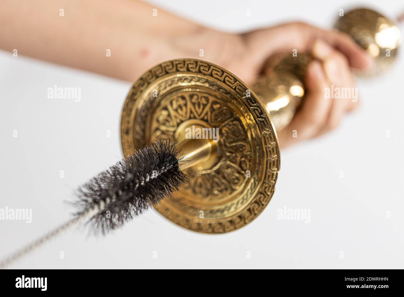 Steps to clean your hookah with cleaning set Stock Photo - Alamy