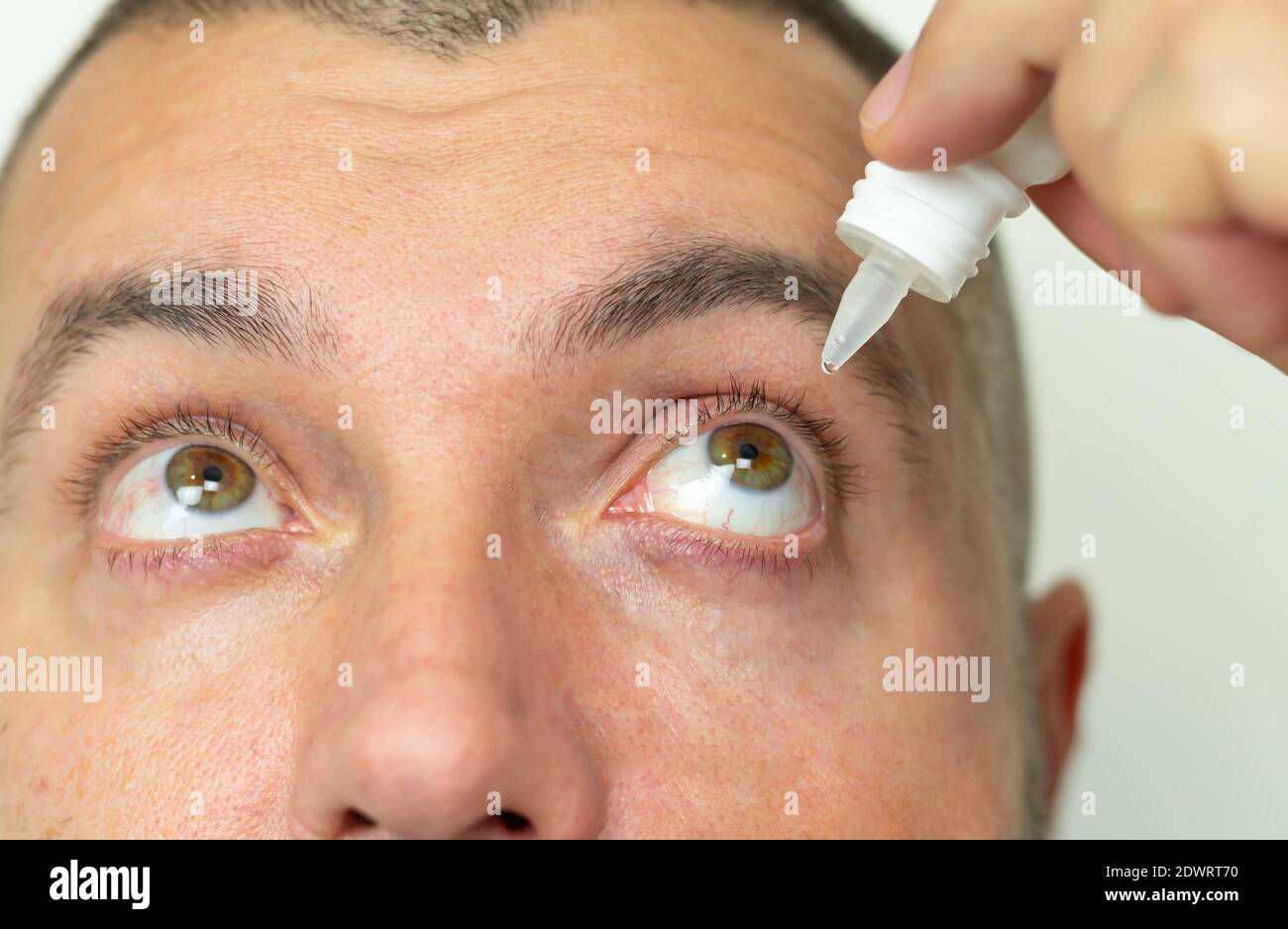 Eyedrops hi-res stock photography and images - Alamy