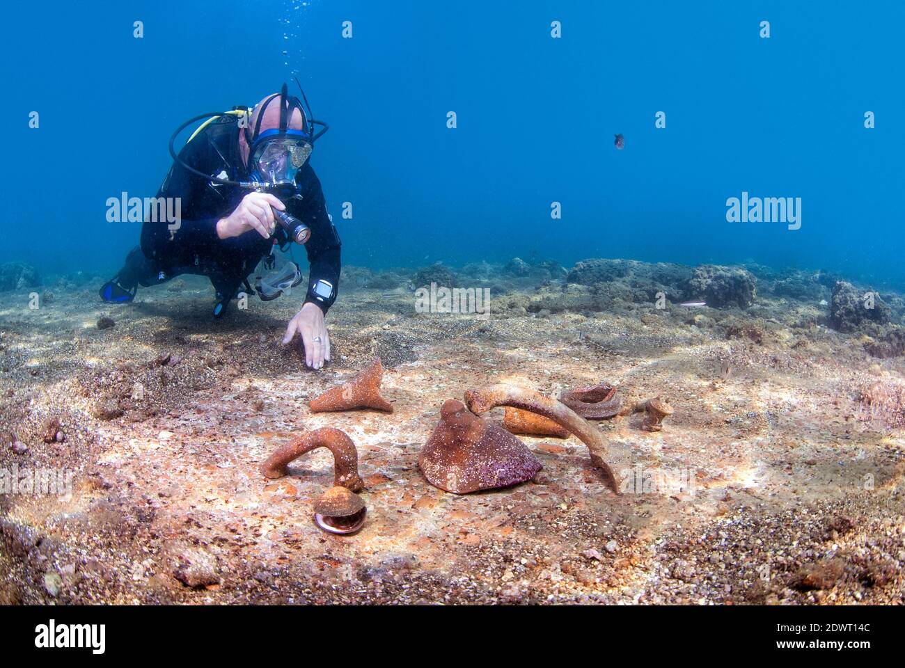 Baiae underwater hi-res stock photography and images - Alamy