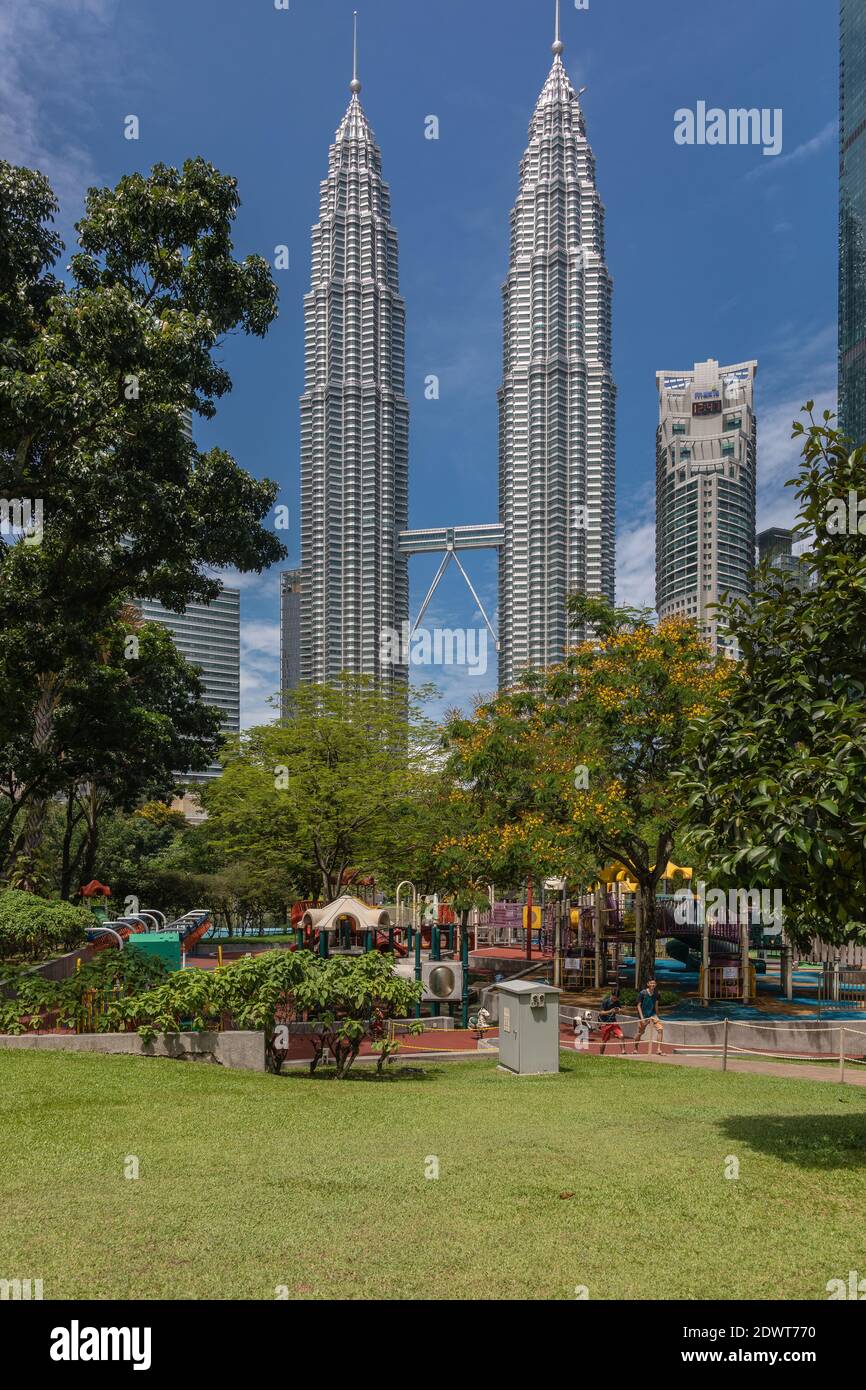 Financial centre in asia hi-res stock photography and images - Alamy