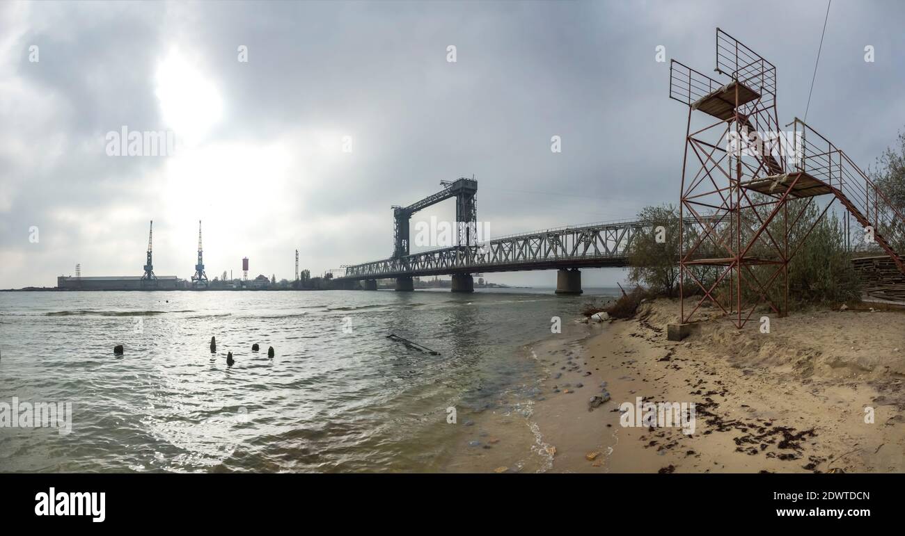 Zatoka bridge ukraine hi-res stock photography and images - Alamy