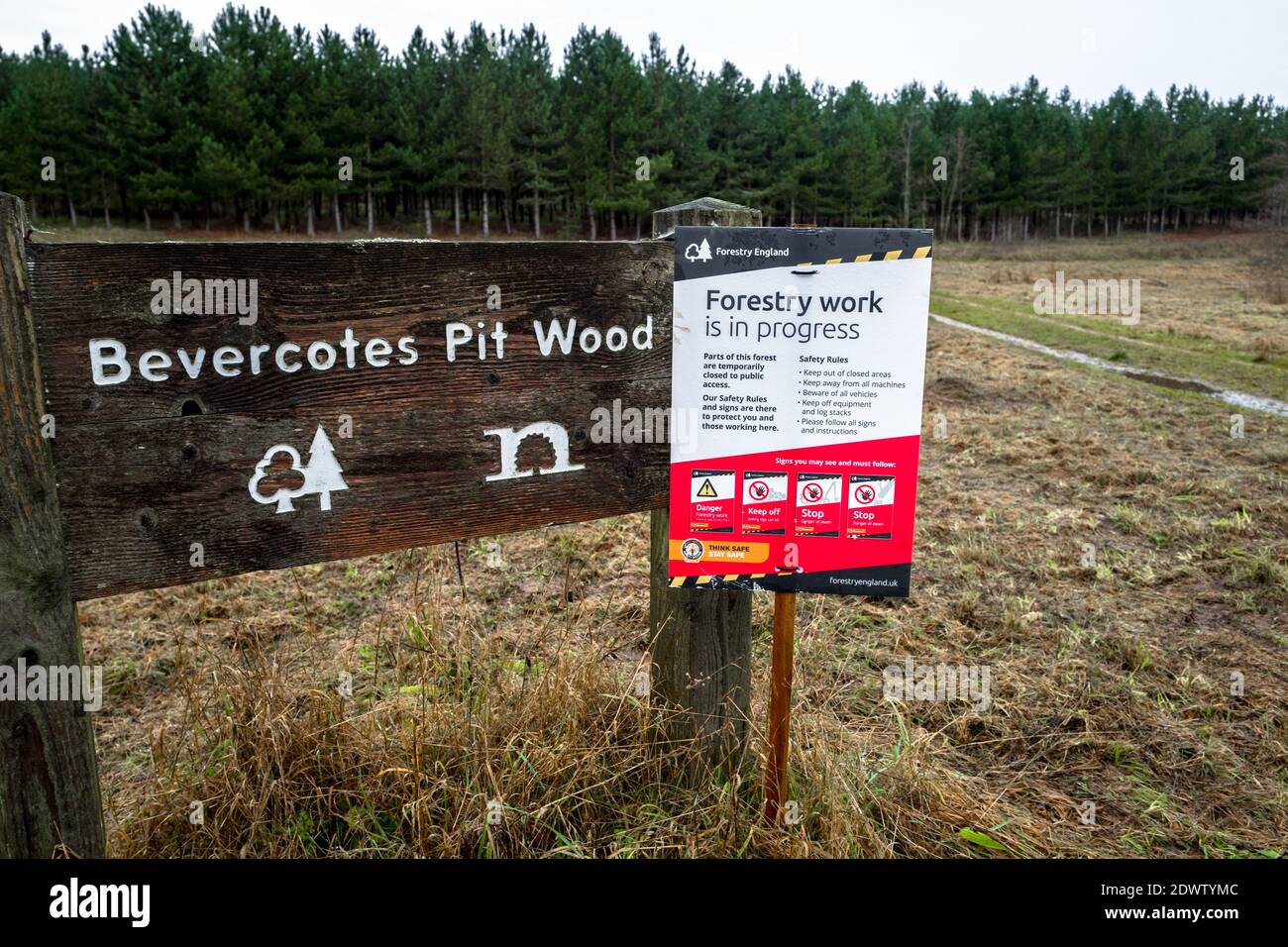 Forest operations warning signs forestry hi-res stock photography and ...