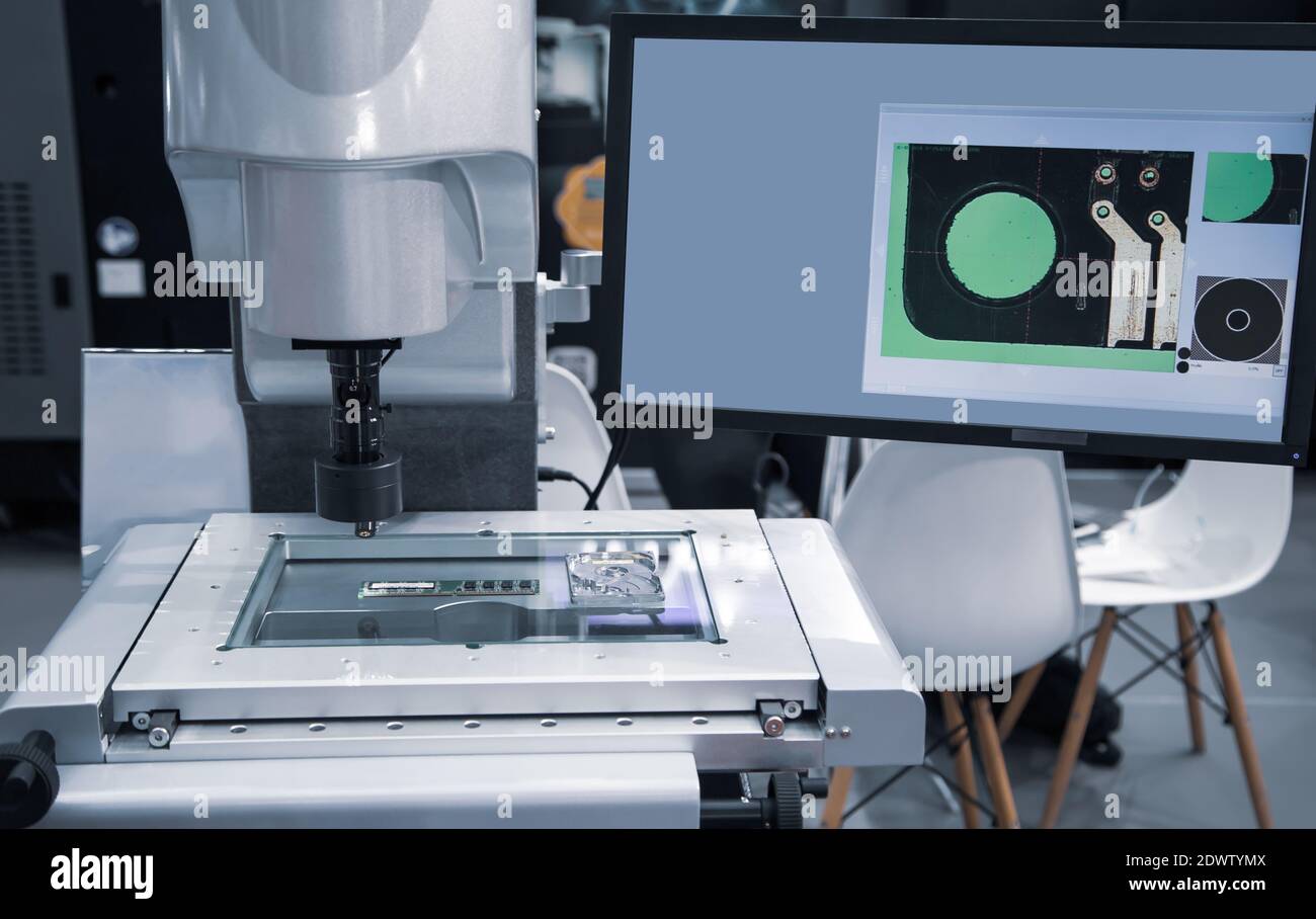 CNC vision inspecting machine measuring electronics circuit board ...