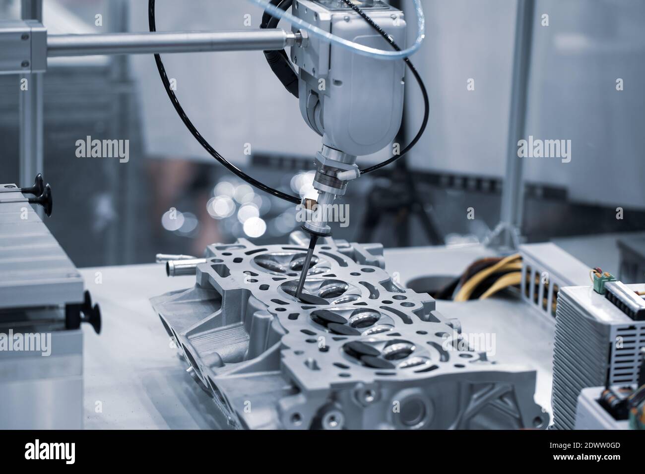 Assemble car parts hi-res stock photography and images - Alamy