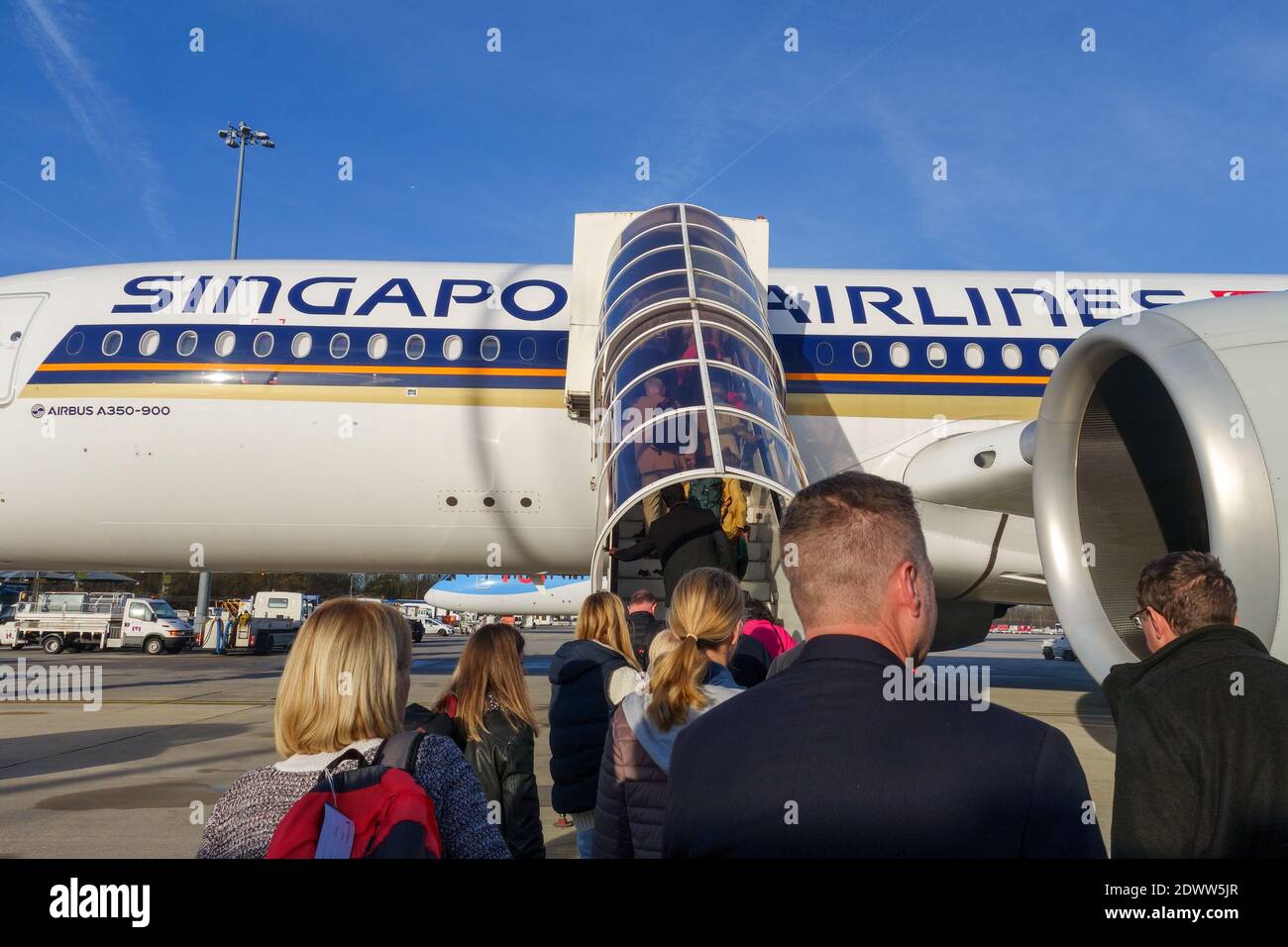 Airbus a350 900 hi-res stock photography and images - Alamy