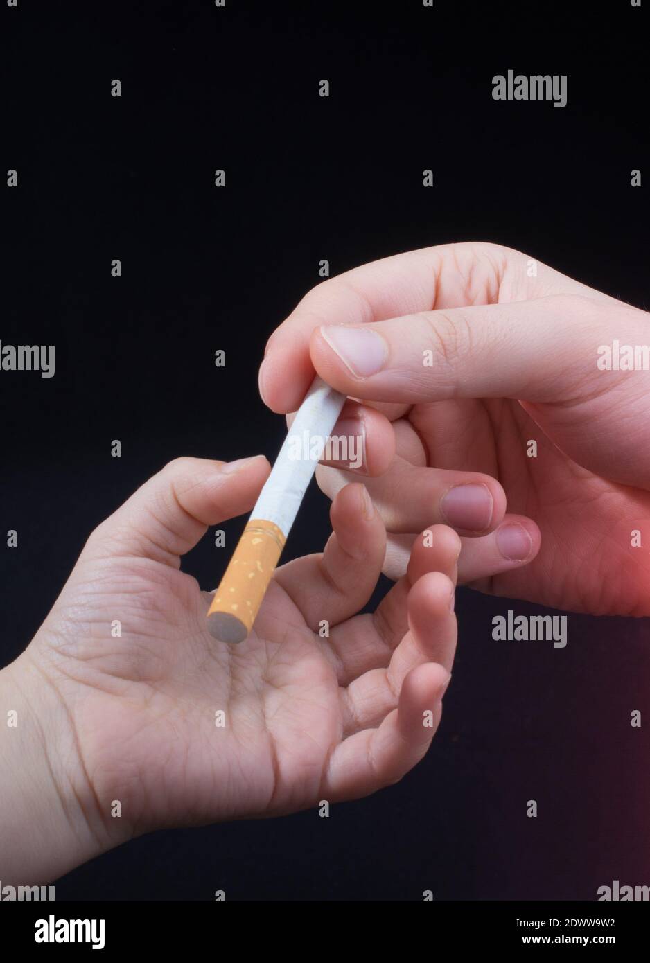 Child cigarette hi-res stock photography and images - Alamy