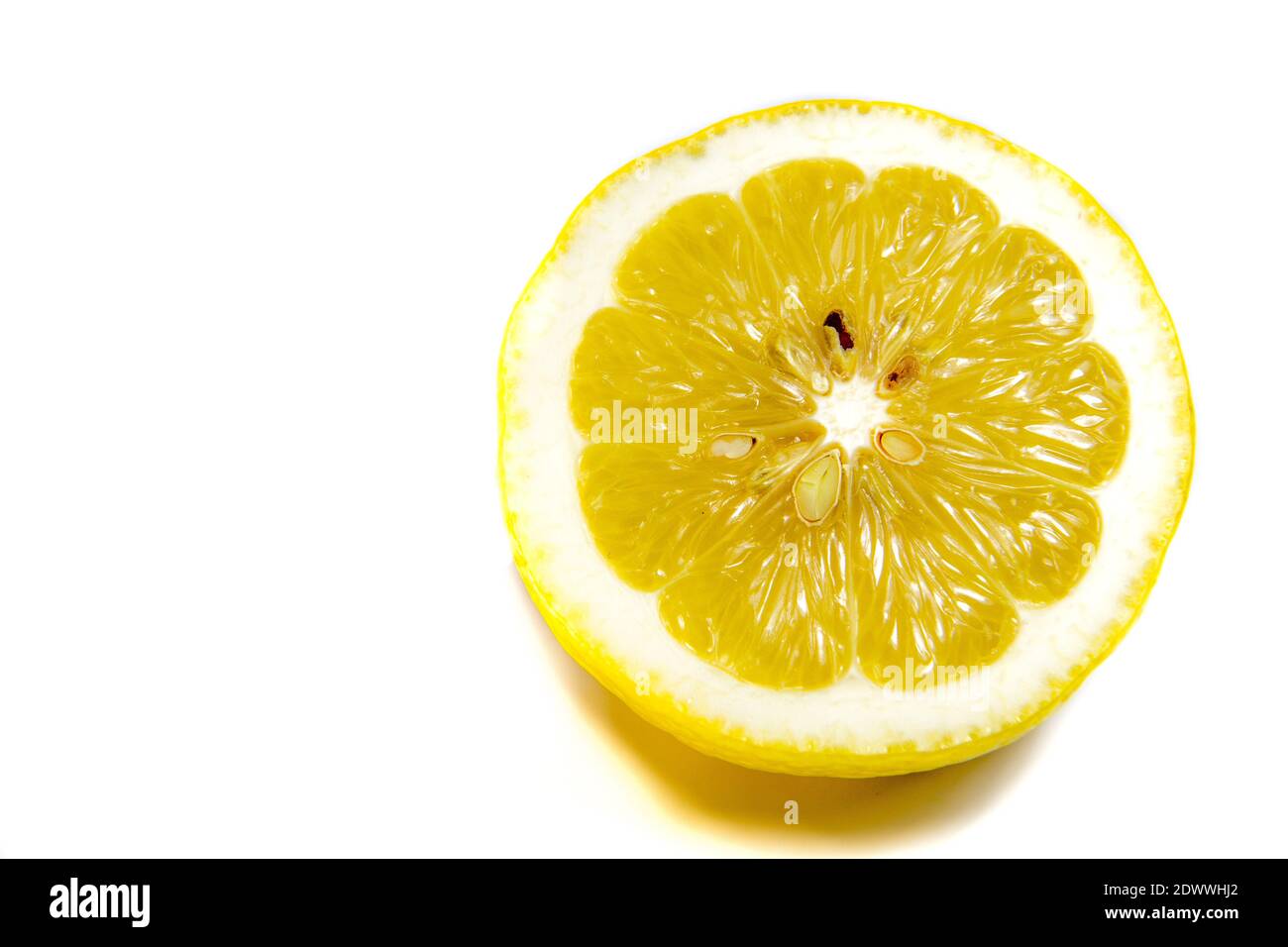 Lemon cross section close up Cut Out Stock Images & Pictures - Alamy