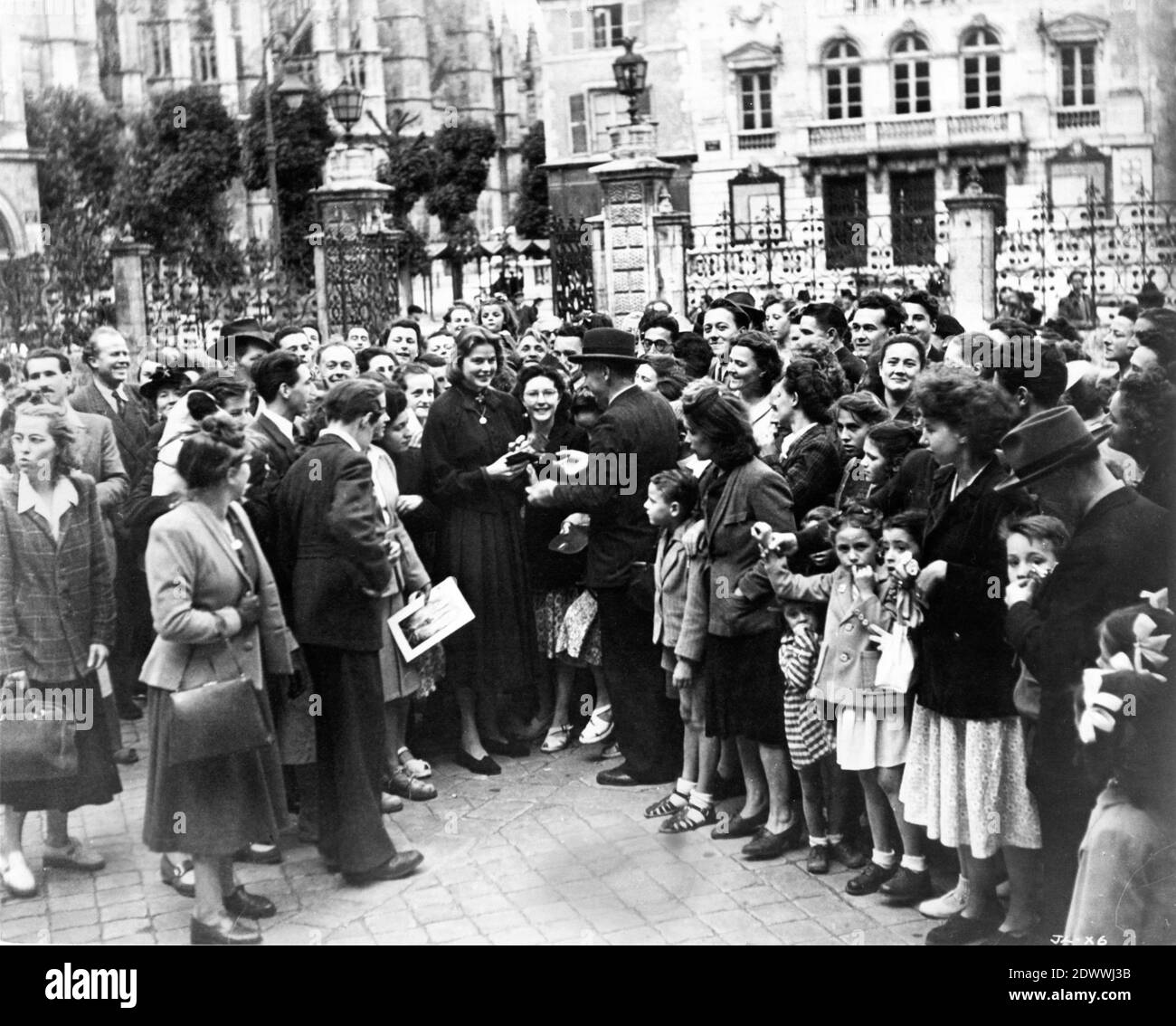 Joan of arc 1948 hi-res stock photography and images - Alamy
