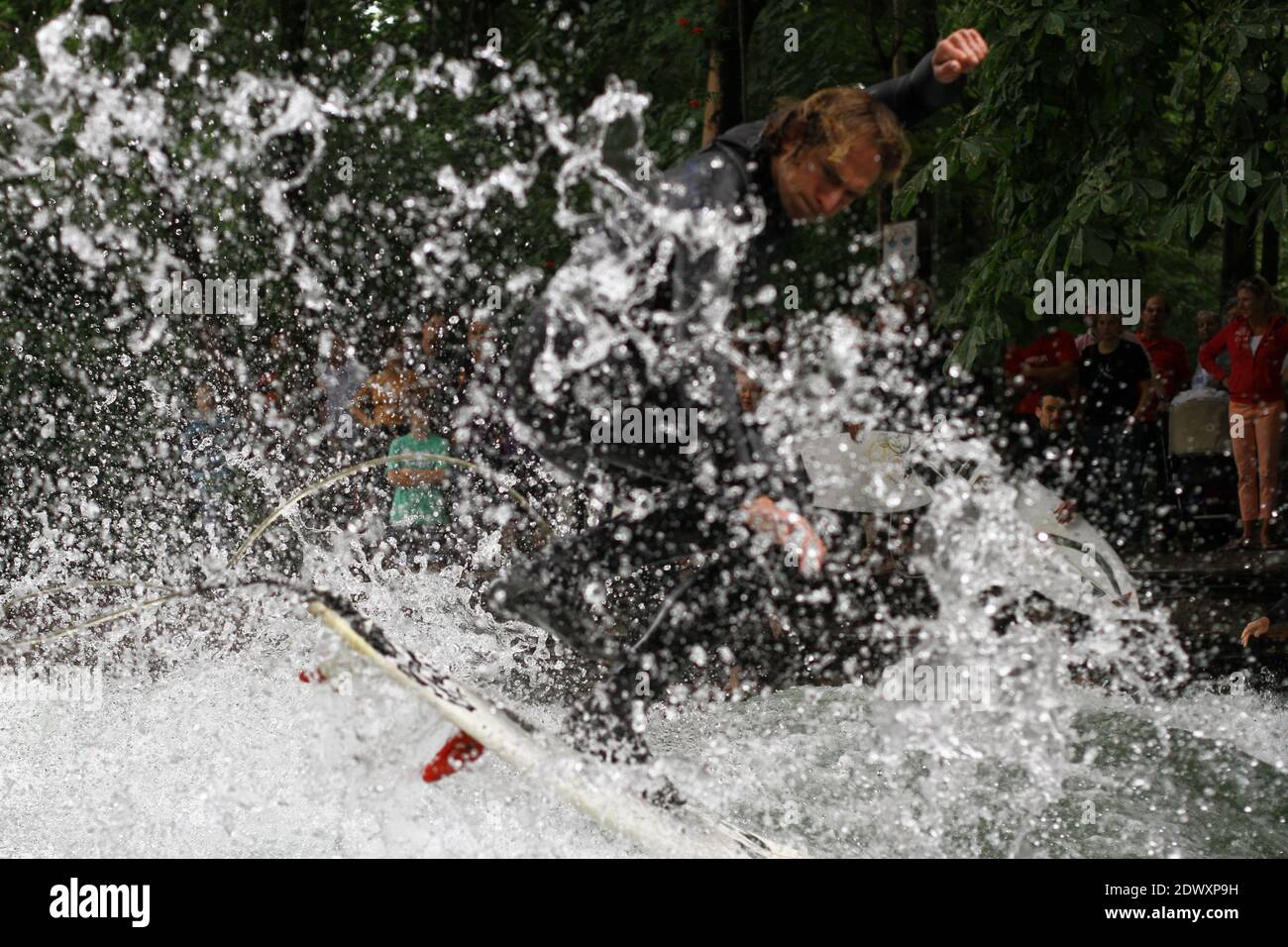 Eisbach, riversurfing in Munich, germany Stock Photo - Alamy
