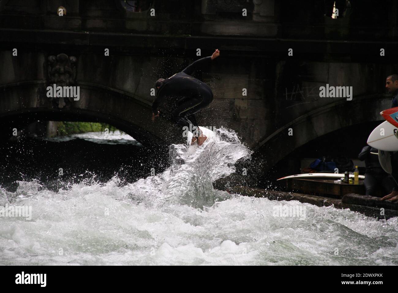 Eisbach, riversurfing in Munich, germany Stock Photo - Alamy