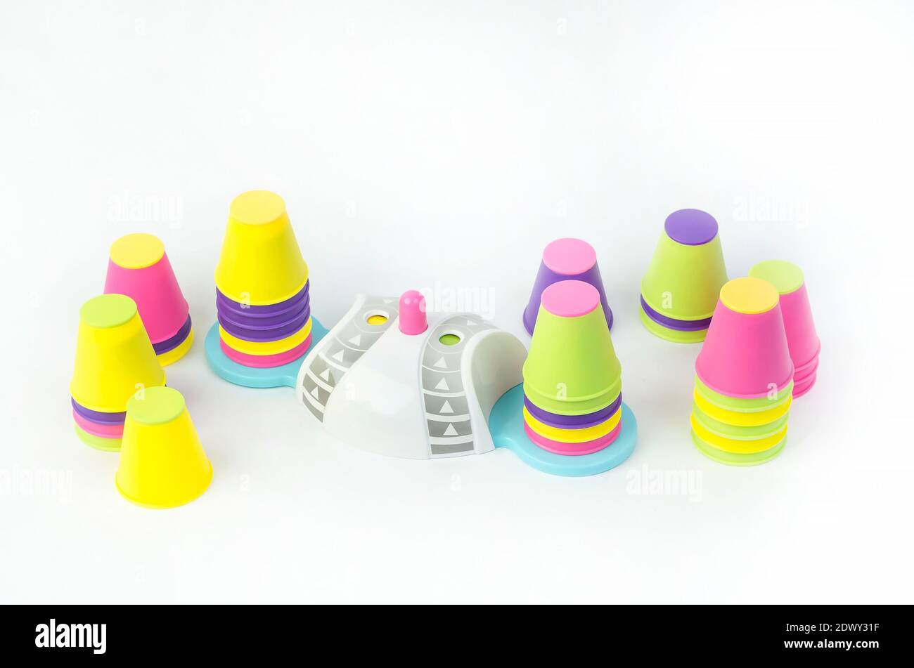 Children's educational toy for the development of attentiveness and ...