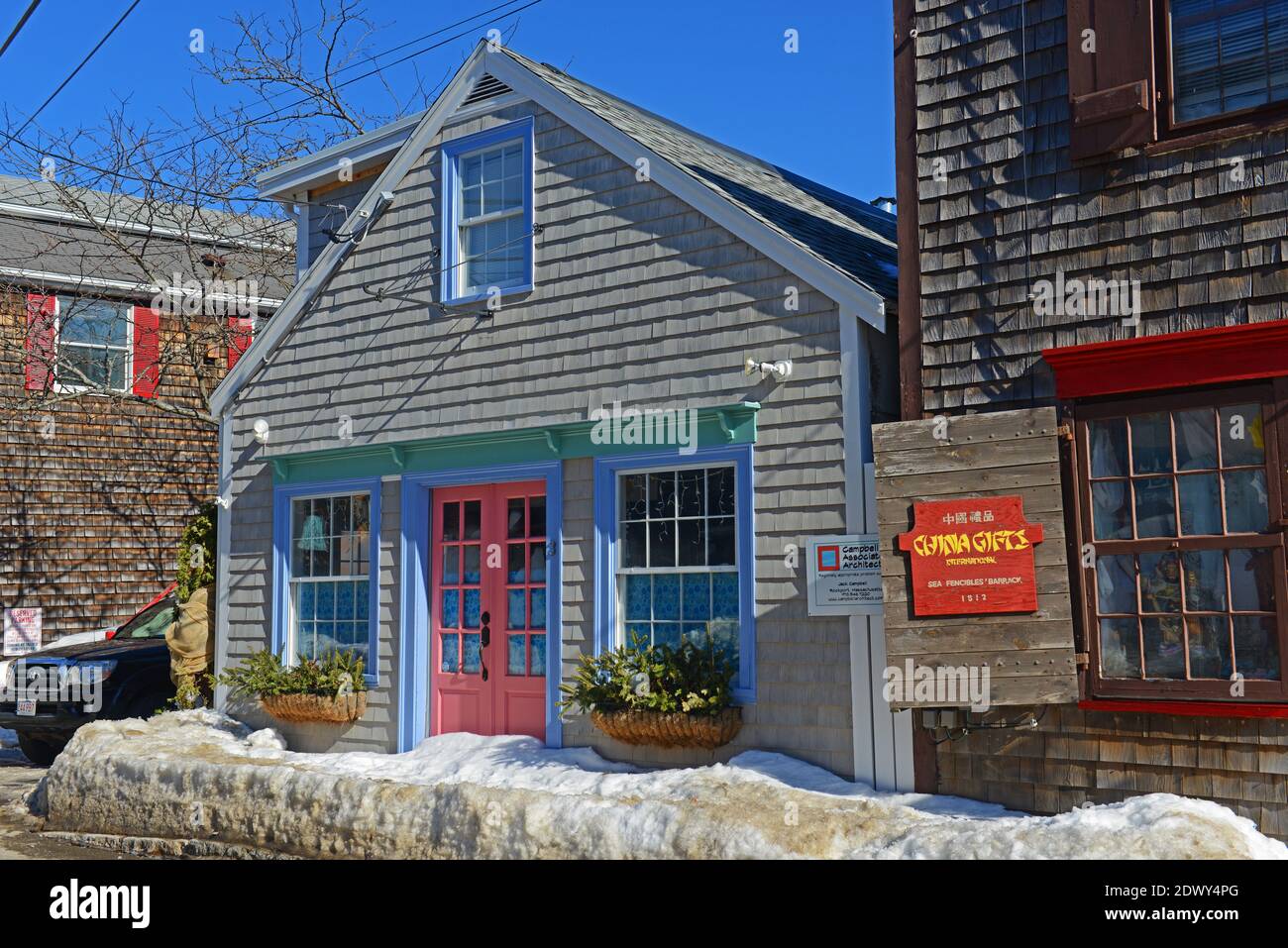 Historic Gallery on Bearskin Neck in downtown Rockport, Massachusetts ...