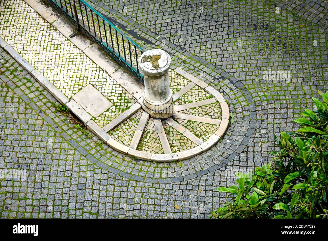 Railing road paving stone hi-res stock photography and images - Alamy