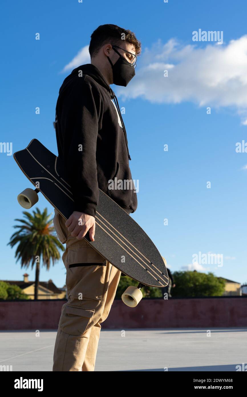 Vertical shot skate park hi-res stock photography and images - Alamy