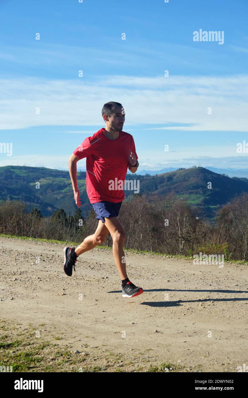 Man practicing running hi-res stock photography and images - Alamy