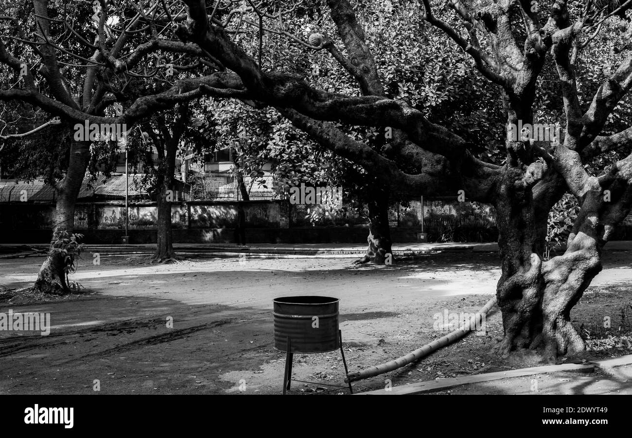 Hossain Black and White Stock Photos & Images - Alamy