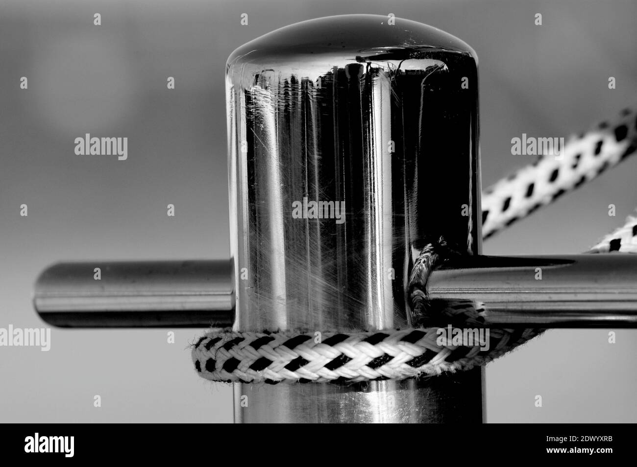 Silver bollard hi-res stock photography and images - Alamy