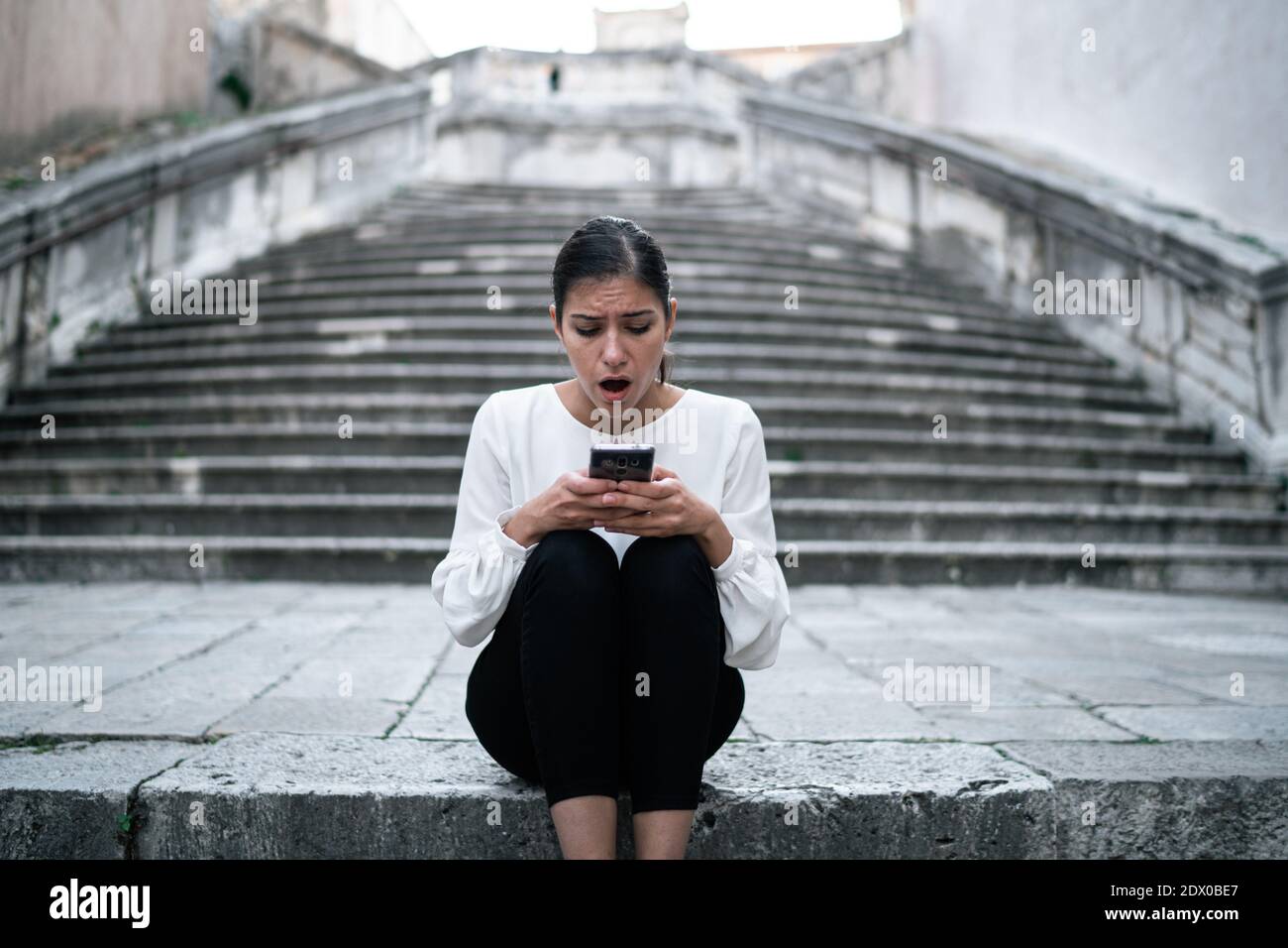 Shocked information hi-res stock photography and images - Alamy