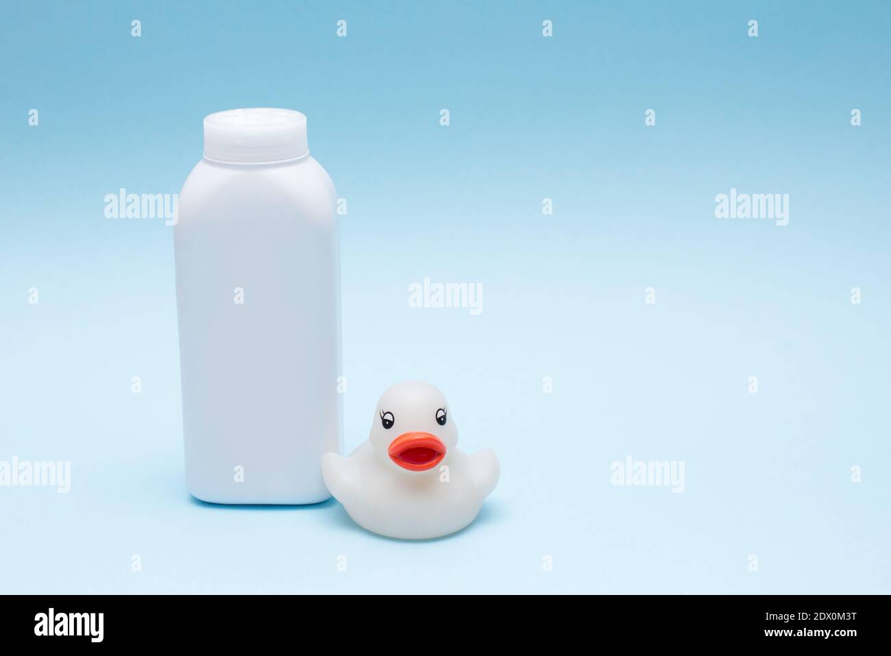 Plastic duck container hi-res stock photography and images - Alamy