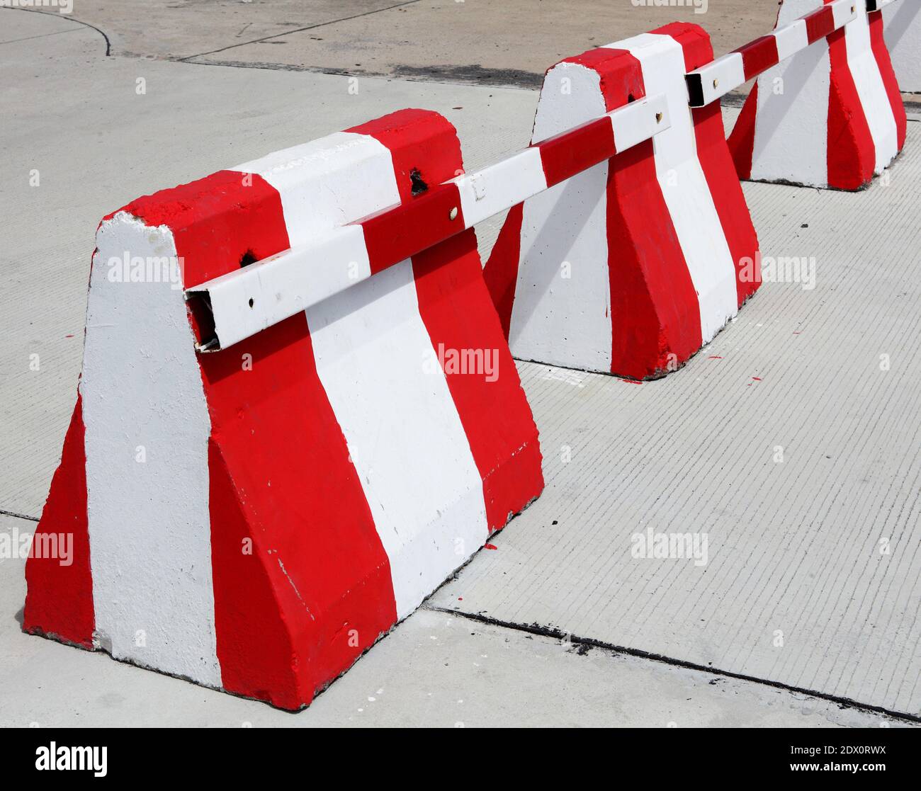 Barricade footpath barricade hi-res stock photography and images - Alamy