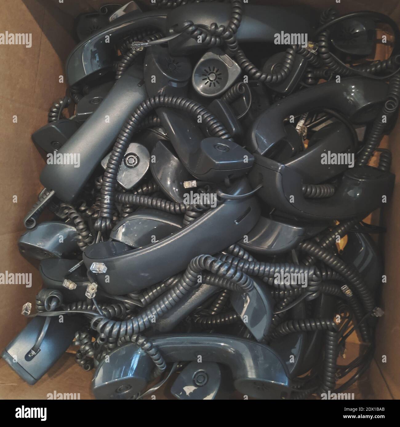 Black telephone box hi-res stock photography and images - Alamy