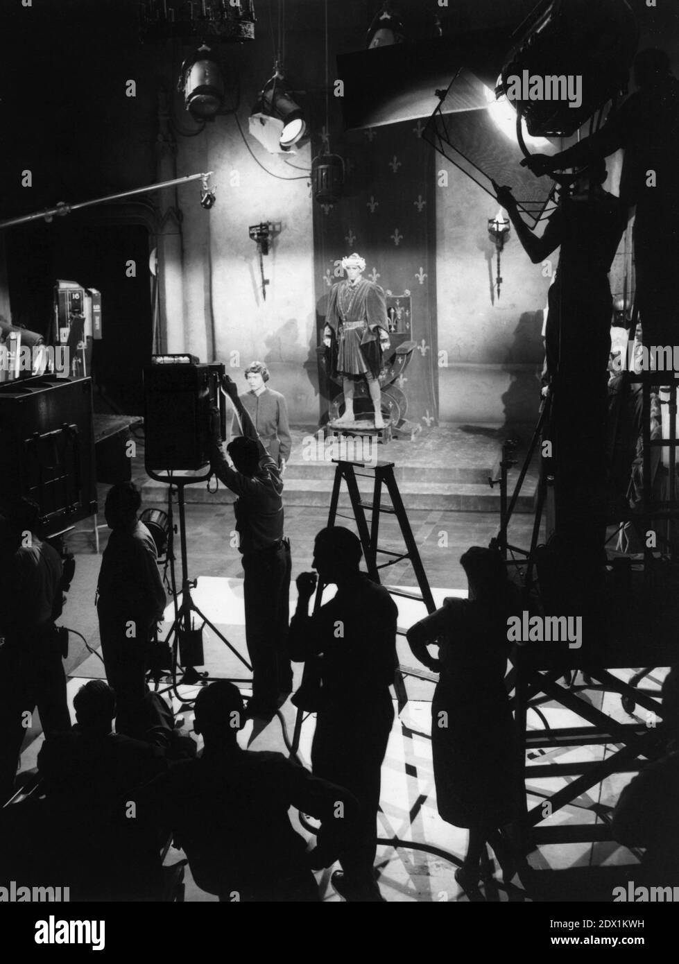 INGRID BERGMAN on set candid with Movie Crew during filming of JOAN OF ...