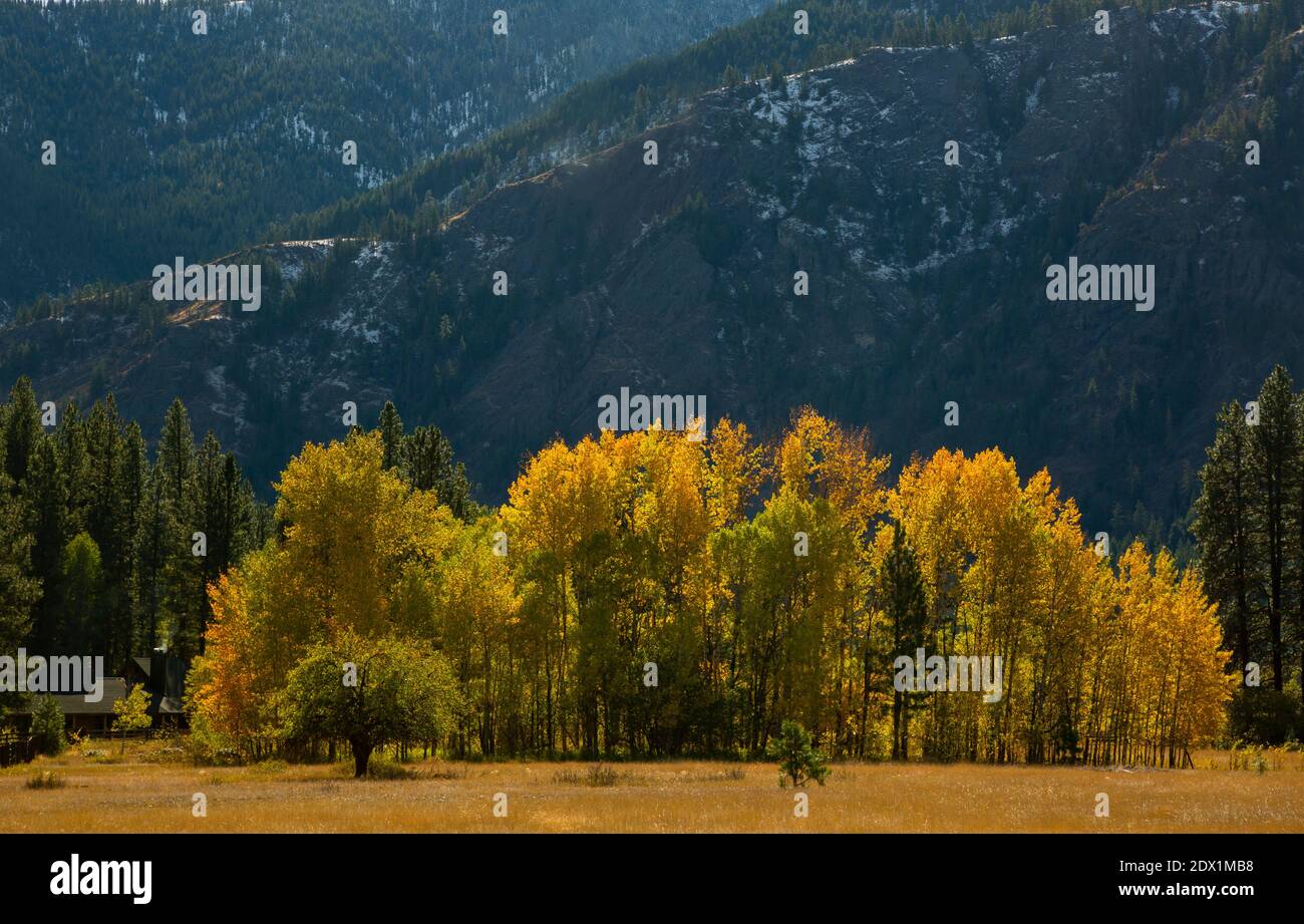Methow valley hi-res stock photography and images - Alamy