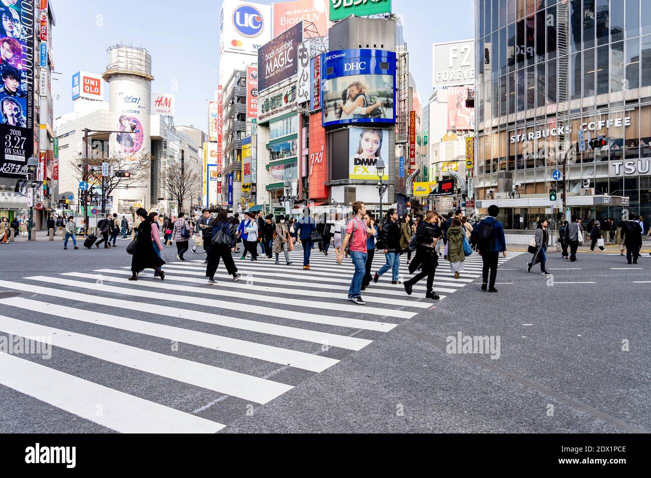 View of famous Shibuya pedestrian crossing in Tokyo, Japan Stock Photo ...