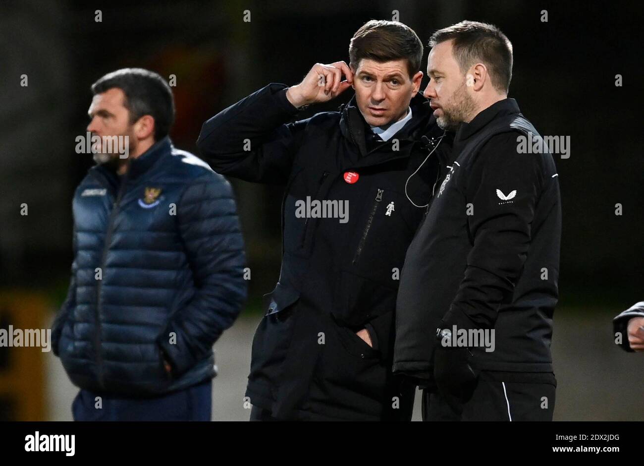 Michael beale rangers steven gerrard hi-res stock photography and ...