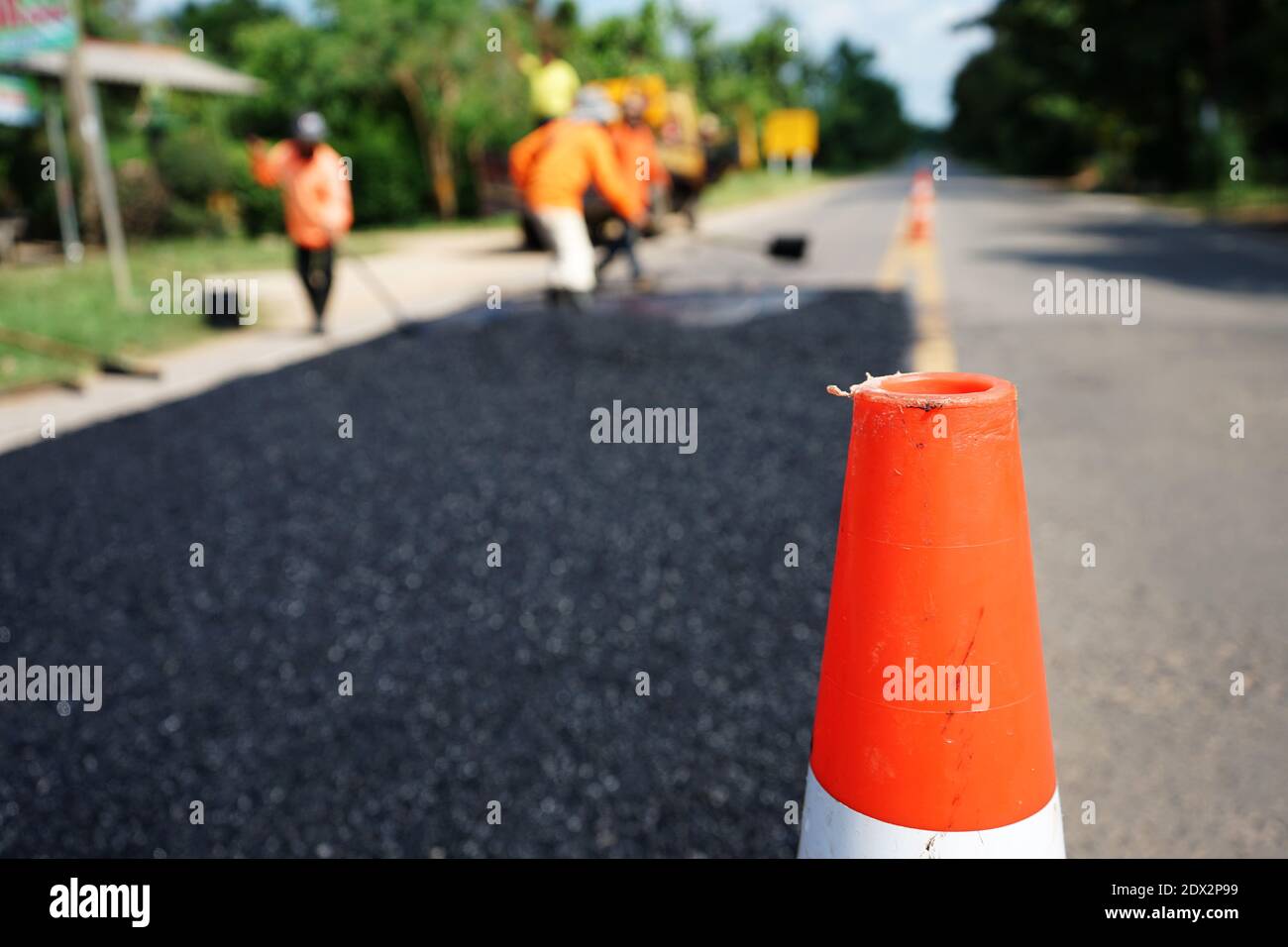 Real traffic cone hi-res stock photography and images - Alamy
