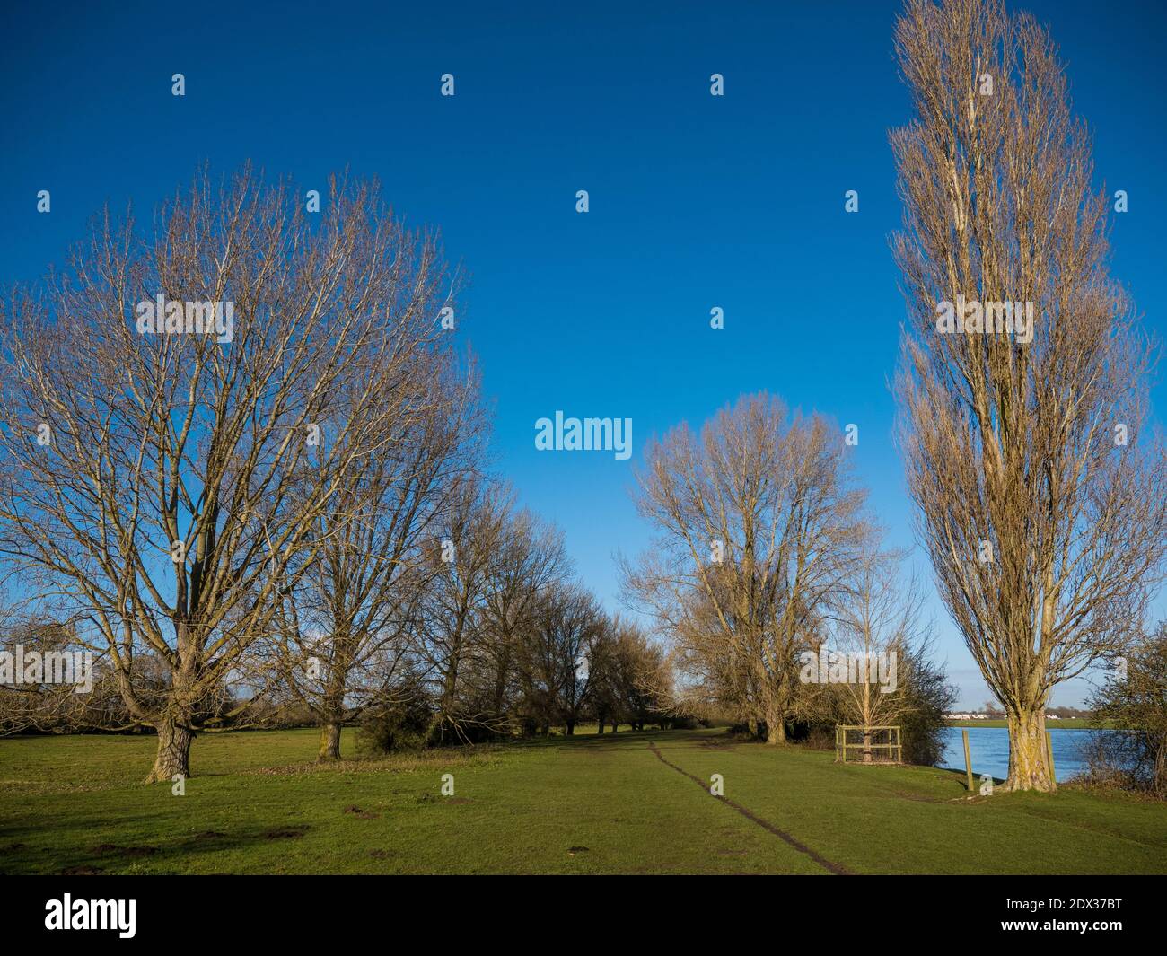River thames port meadow hi-res stock photography and images - Alamy