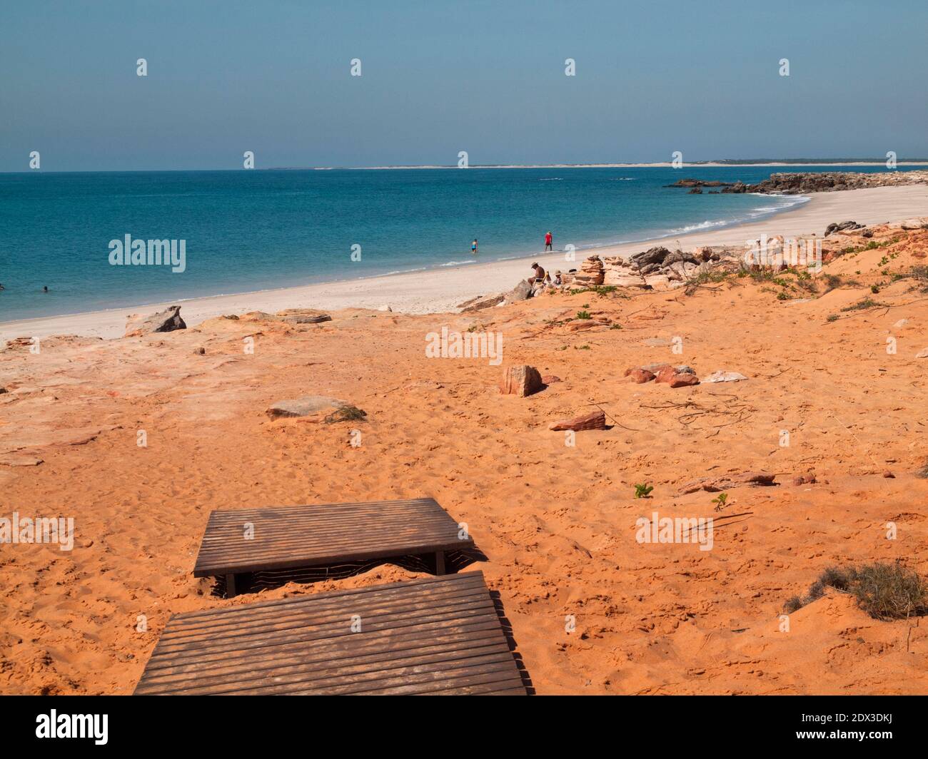 Beautiful white sand East Beach on the Indian Ocean at Cape Leveque ...